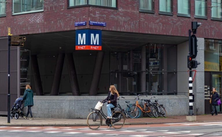 Metro di Amsterdam: mappa, biglietti, orari - Turista Fai Da Te